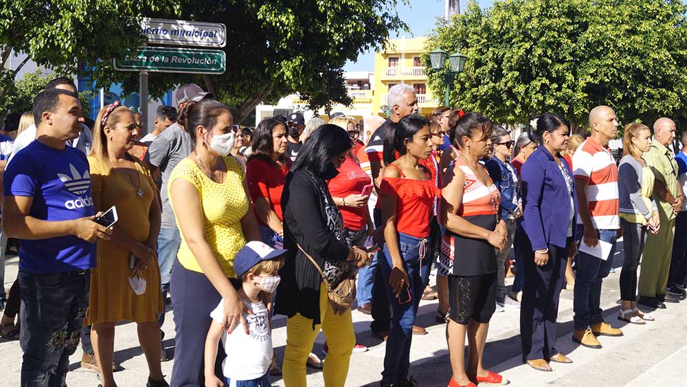 🔊 Lanza ONAT en Granma campaña de Declaración Jurada y Pago de Tributos ...