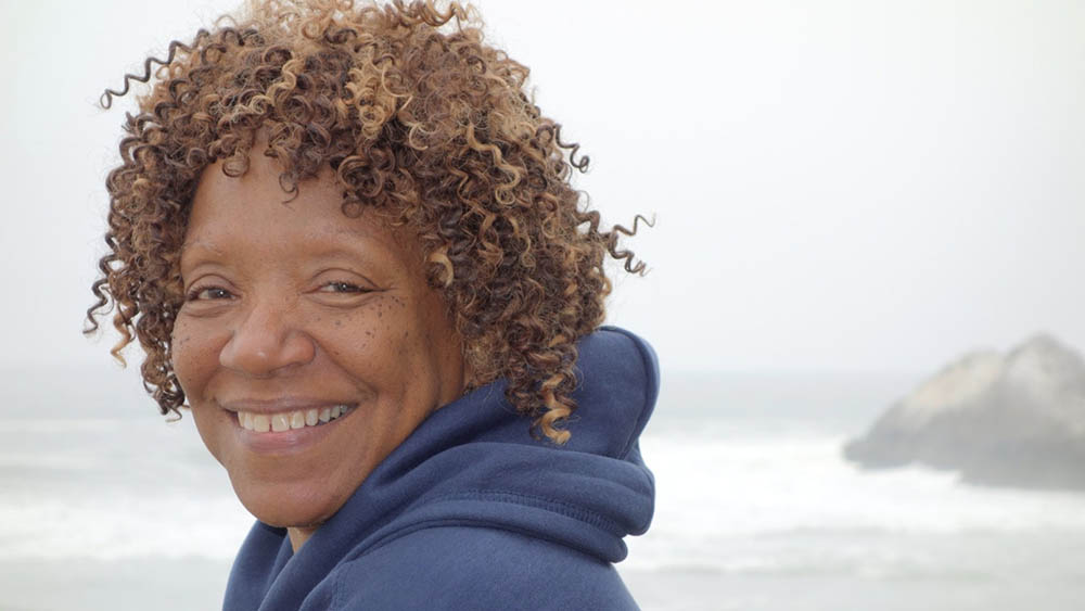 Nancy Morejón y una vida leal a Cuba y a su obra | CMKX Radio Bayamo