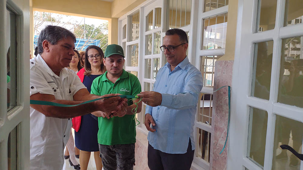 Inauguran en Granma nueva área de negocios del Gelma y el BPA (+ fotos ...