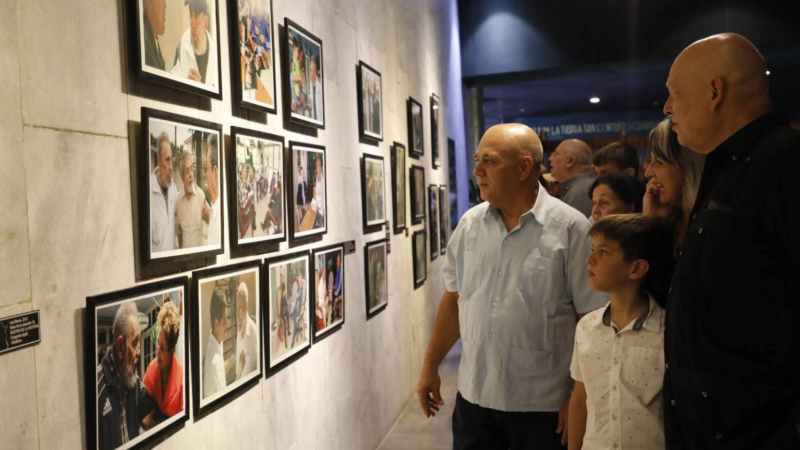 Inauguran exposición Toda la gloria del mundo dedicada a Fidel (+ fotos ...